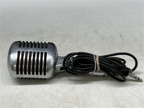 Urban Auctions - VINTAGE SHURE UNDYNE DYNAMIC MICROPHONE - MODEL 555