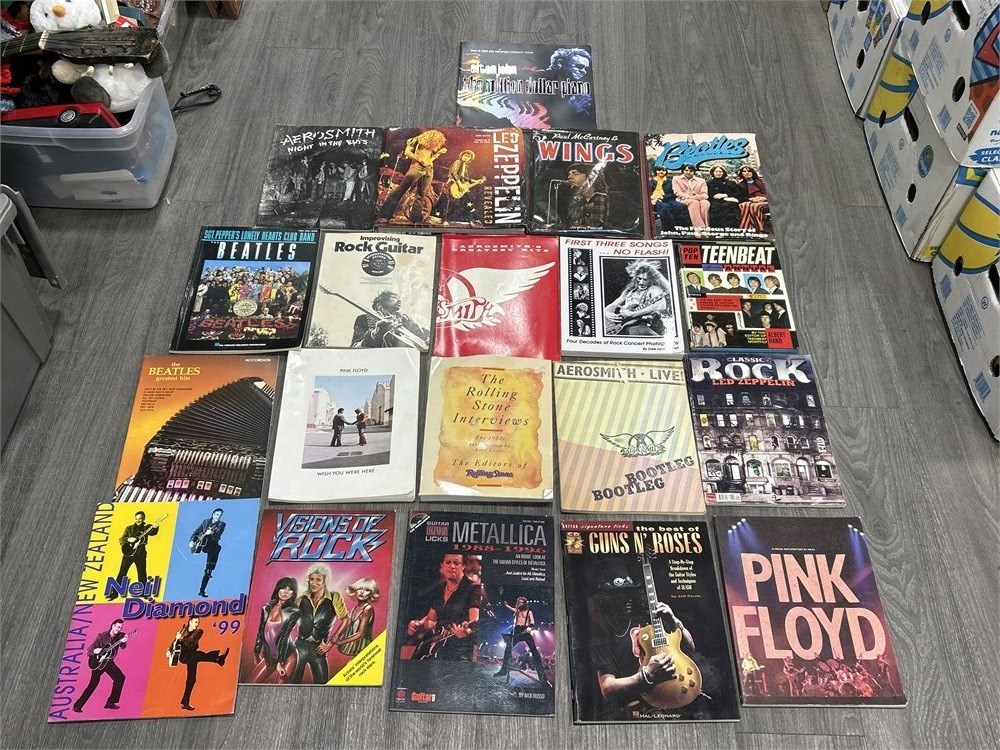 Urban Auctions - LARGE LOT OF ROCK N ROLL BOOKS / MAGAZINES / ECT