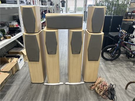 Urban Auctions - VINTAGE INFINITY INTERLUDE IL50, IL40, IL10, IL36C ...