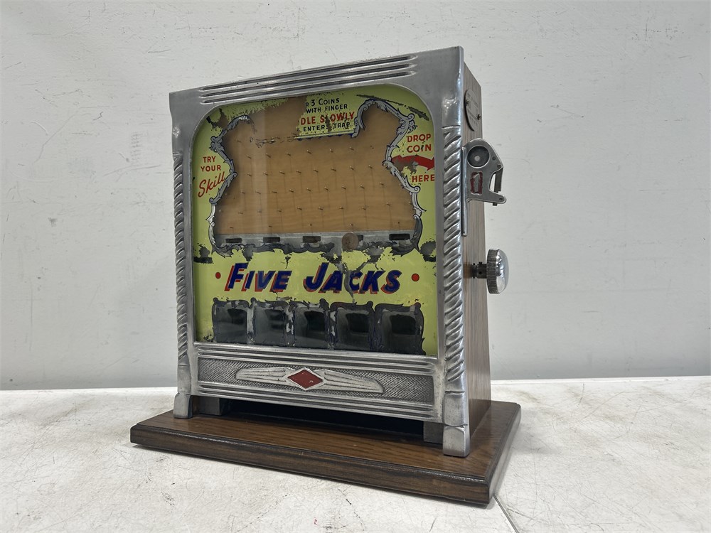 Urban Auctions - VINTAGE FIVE JACKS PENNY COIN OP GAME - 16”x16”x10”