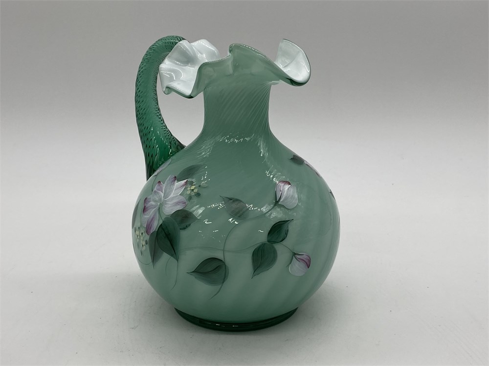 Urban Auctions - VINTAGE FENTON HAND PAINTED ART GLASS VASE - 5.5” X 5. ...