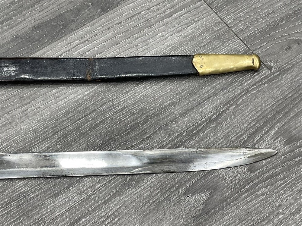 Urban Auctions - ANTIQUE CIVIL WAR SHORT SWORD BAYONET W/ SCABBARD (25 ...