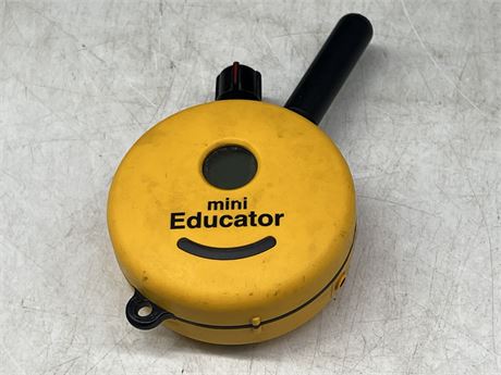 Urban Auctions - MINI EDUCATOR 300TS DOG TRAINER