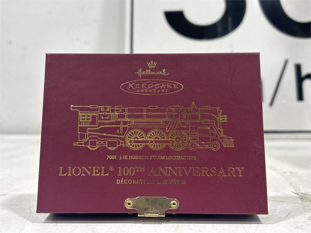 Urban Auctions - HALLMARK LIONEL KEEPSAKE 100th ANNIVERSARY LOCOMOTIVE
