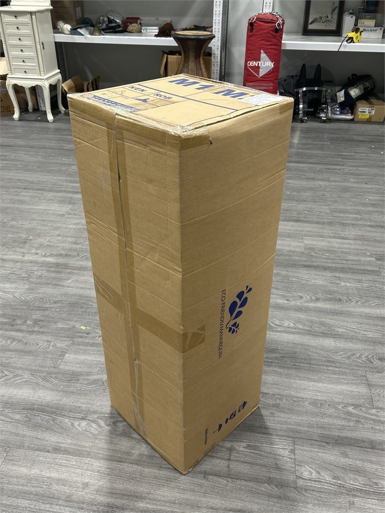 Urban Auctions - NEW ECO FRIENDLY MANNEQUIN IN BOX