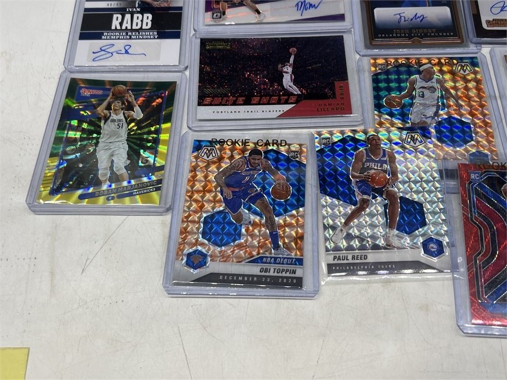 Urban Auctions - MISC SPORTS CARDS INCL: BASKETBALL ROOKIE & AUTO CARDS