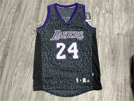 Urban Auctions - (NEW) L.A. LAKERS NBA KOBE BRYANT JERSEY “JUNGLE PRINT ...