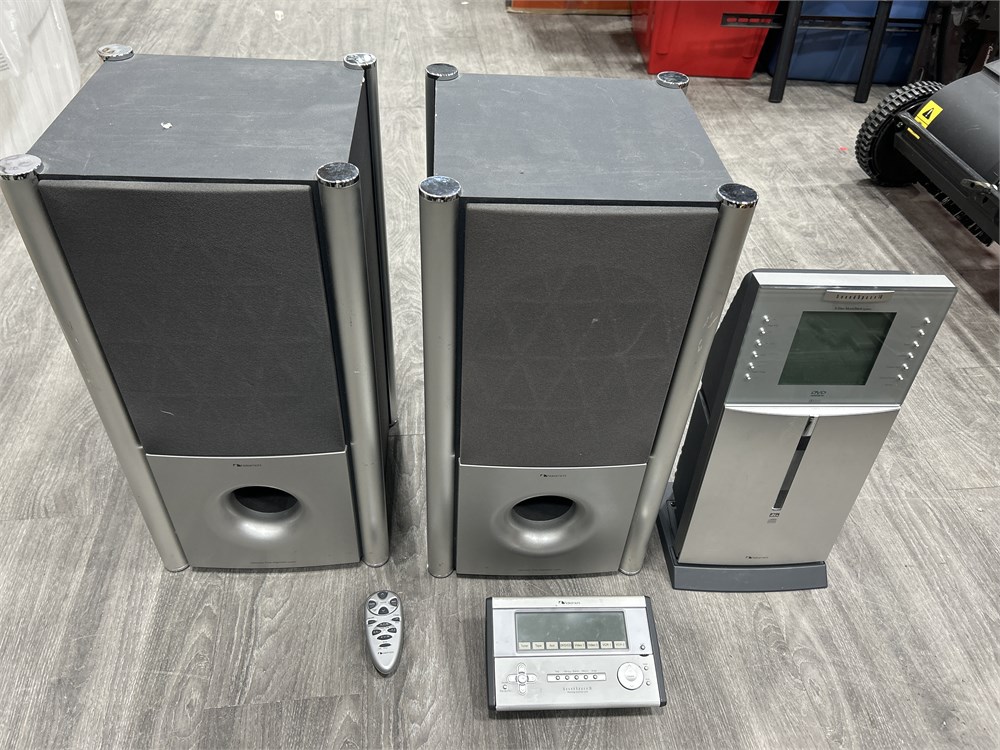 Urban Auctions - NAKAMICHI SOUND SPACE 10 SOUND SYSTEM - UNTESTED