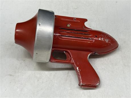 Urban Auctions - EARLY RARE FLASH GORDON AIR RAY GUN (10” long)