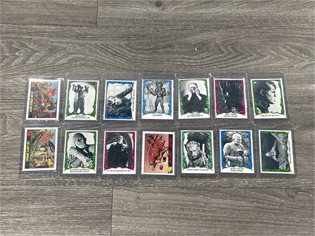 Urban Auctions - 1980 UNIVERSAL MONSTER CARDS