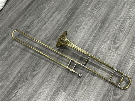 Urban Auctions - BOOSEY & HAWKES OXFORD TROMBONE