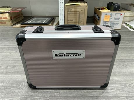 Urban Auctions - NEW MASTERCRAFT PORTABLE ALUMINUM 18” CASE