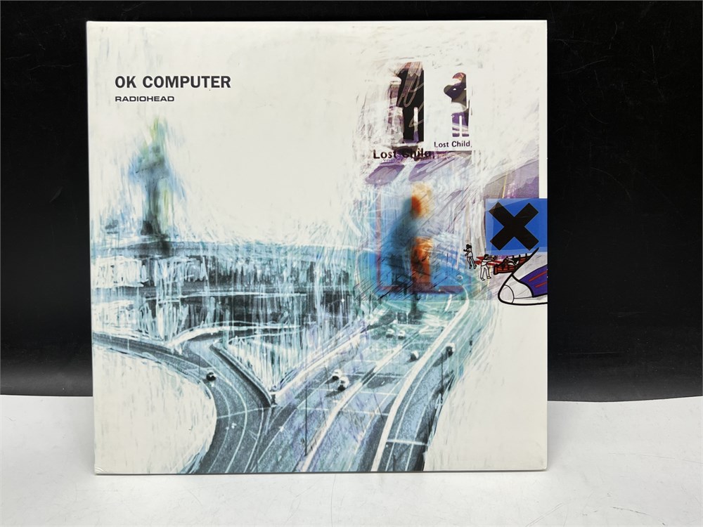 Urban Auctions - RADIOHEAD - OK COMPUTER W/ 2 LP’S & GATEFOLD - MINT (M)