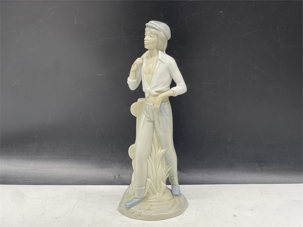 Urban Auctions - MIGUEL REQUENA PORCELAIN FIGURINE - 12” TALL