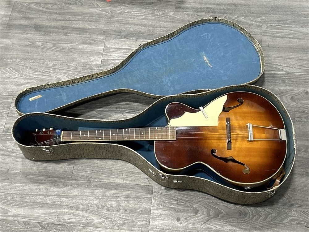 Urban Auctions - 1950s KAY ARCHTOP CUTAWAY SUNBURST GUITAR IN CASE