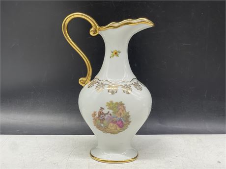 Urban Auctions - ANTIQUE LIMOGES WATER PITCHER - 9.5” TALL