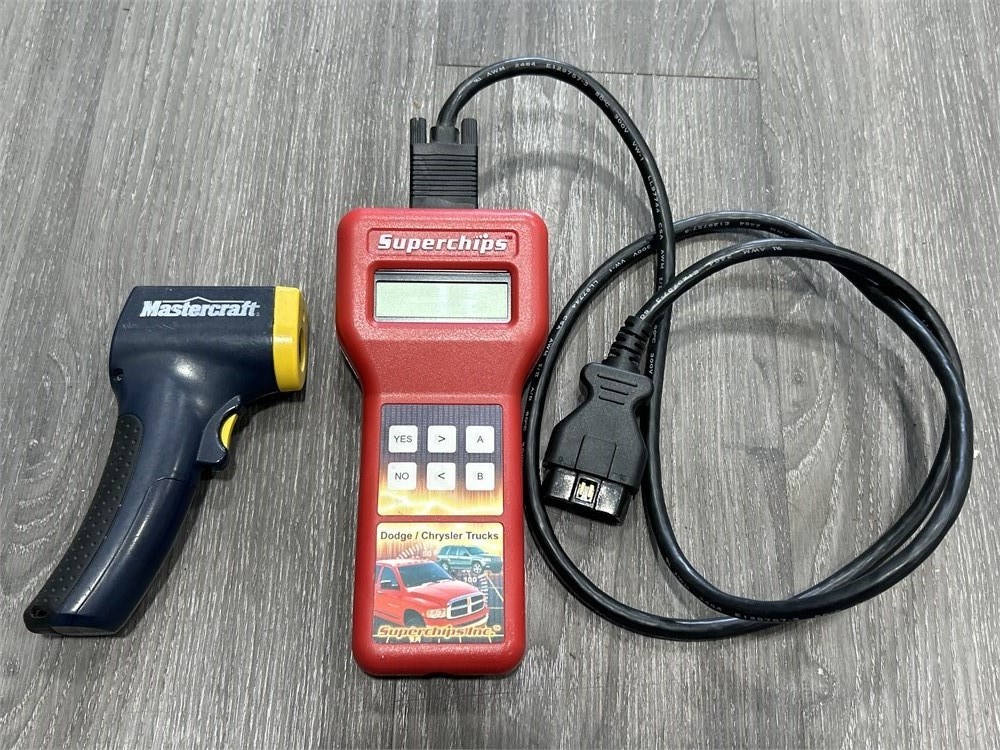 Urban Auctions - VEHICLE SUPERCHIPS & MASTERCRAFT HEAT MEASURING GUN