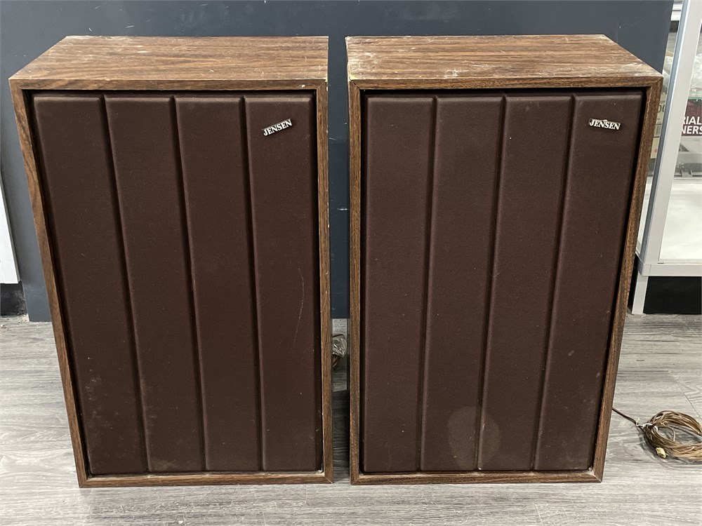 Urban Auctions - PAIR OF JENSEN MODEL 30 AND SPEAKERS - AS IS - 15” x ...