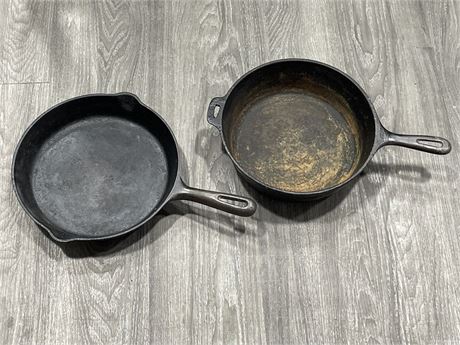 Urban Auctions - 2 VINTAGE CAST IRON FRYING PANS GSW (10.5” DIAM ...