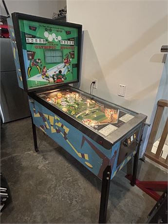 Urban Auctions - WORKING, 1972 WILLIAMS OLYMPIC HOCKEY PINBALL MACHINE ...