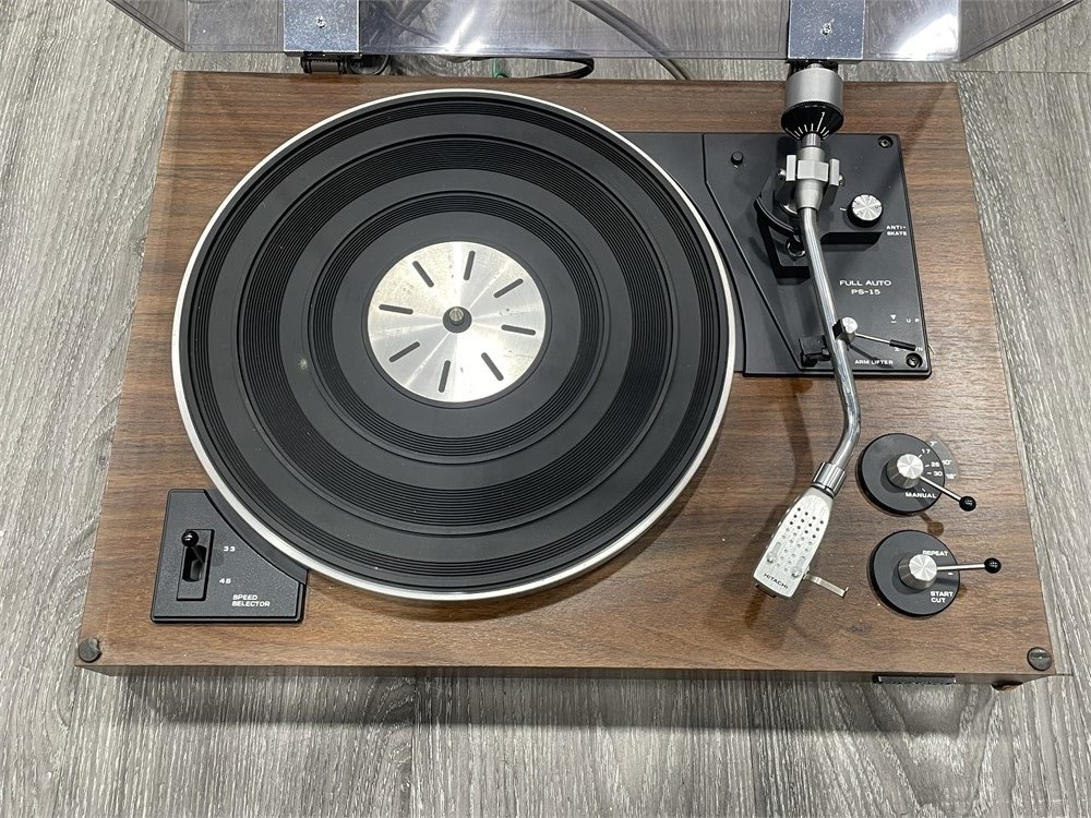 Urban Auctions - HITACHI RECORD PLAYER (18”x13”)