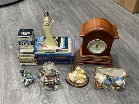 Urban Auctions - ASSORTED VINTAGE LOT WITH 1970S DENISE PORCELAIN STATUE