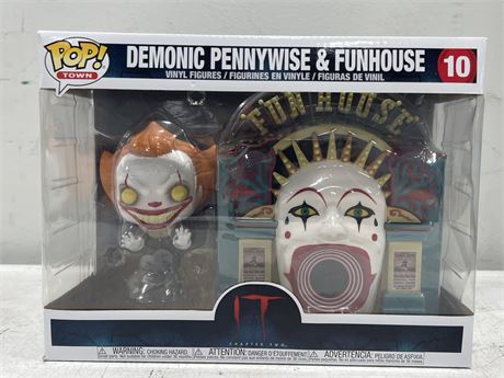 Urban Auctions - (NEW) IT PENNYWISE & FUNHOUSE POP TOWN