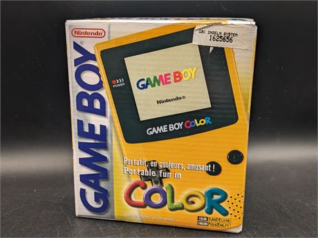 Urban Auctions - GAMEBOY COLOR CONSOLE - CIB - EXCELLENT CONDITION