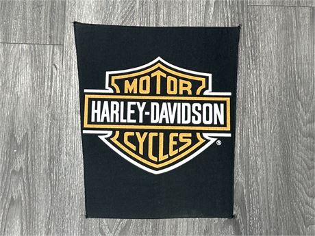 Urban Auctions - VINTAGE HARLEY DAVIDSON PATCH CREST - LARGE 14”x13”