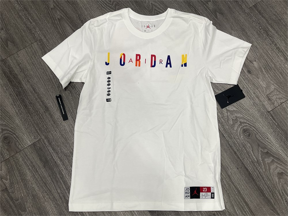 Urban Auctions - (NEW W/ TAGS) NIKE AIR MICHAEL JORDAN JUMPMAN TEE #23 ...