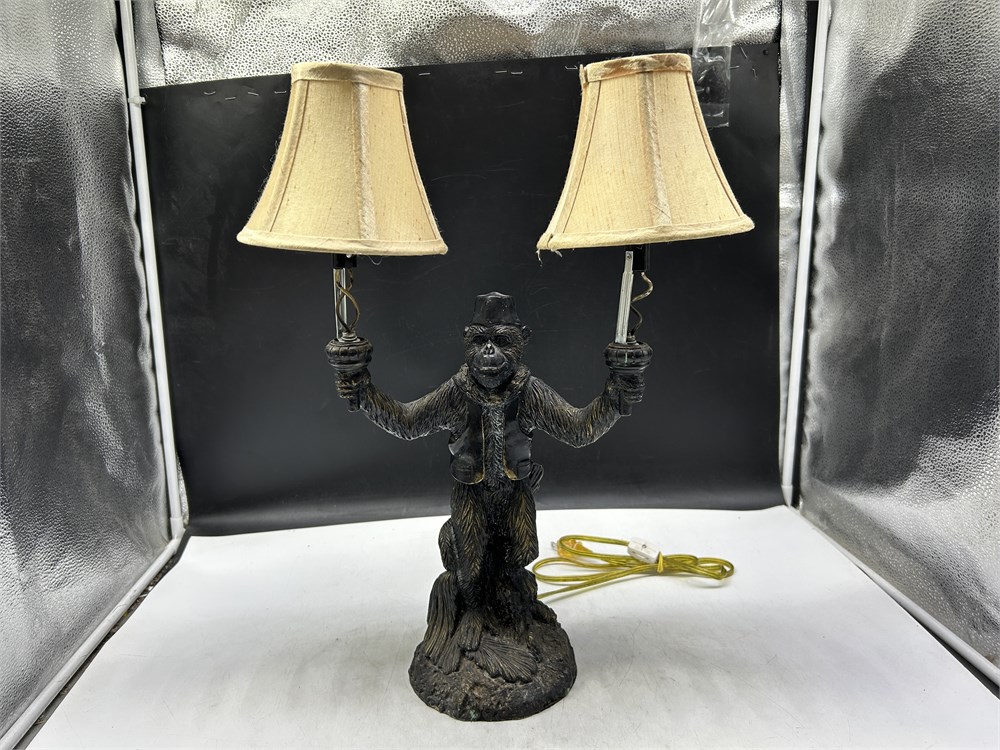 Urban Auctions - VINTAGE BELLHOP MONKEY LAMP